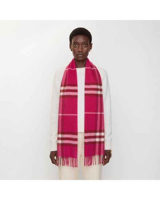 Burberry Check Cashmere Scarf in Red | Lyst UK