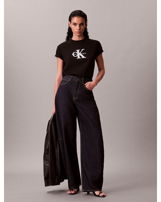 Calvin Klein Shine Monologo Graphic Classic T-Shirt in Black | Lyst UK