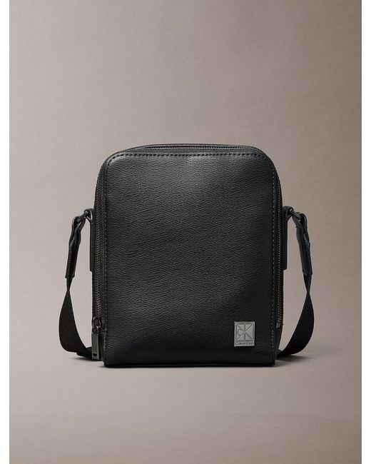 Calvin Klein Emblem Logo Textured Reporter Bag in Grey for Men | Lyst UK