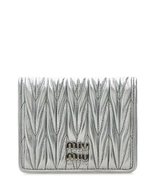 Miu Miu Leather Wallet in Gray | Lyst