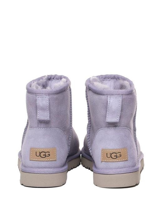 UGG Classic Mini Ii Logo-Patch Ankle Boots in Purple | Lyst