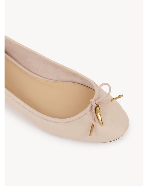 Chloé Iris Ballerina in Natural | Lyst