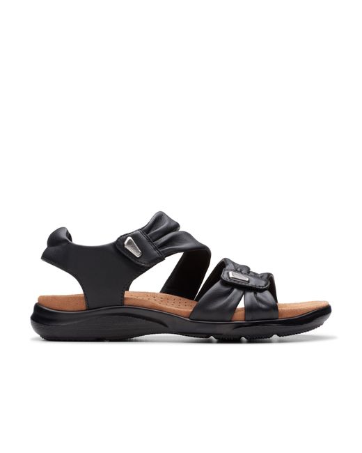 Clarks Kitly Ave Standard Fit in Black | Lyst UK