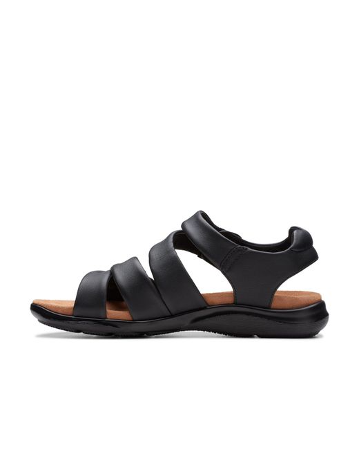 Clarks Kitly Ave Standard Fit in Black | Lyst UK