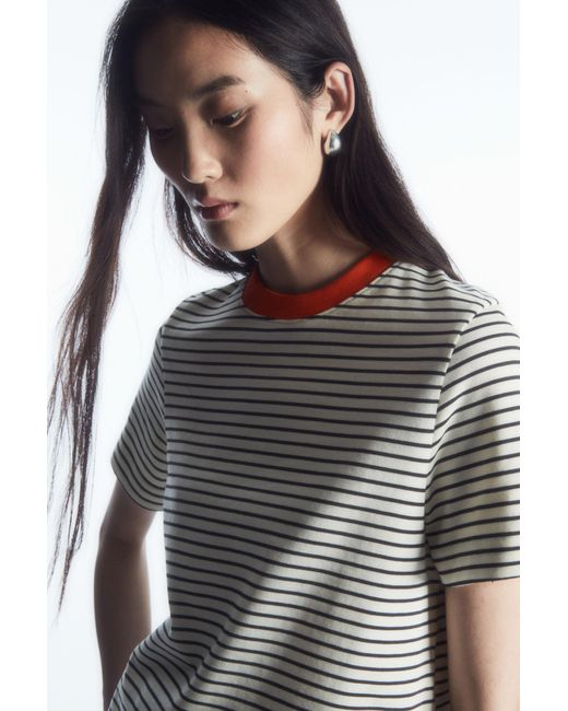 COS The Clean Cut T-shirt in Blue | Lyst UK