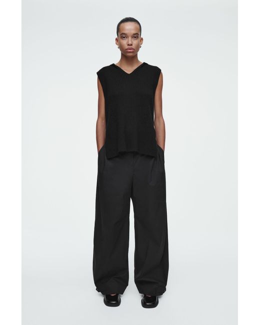 COS Barrel-leg Utility Trousers in Black | Lyst