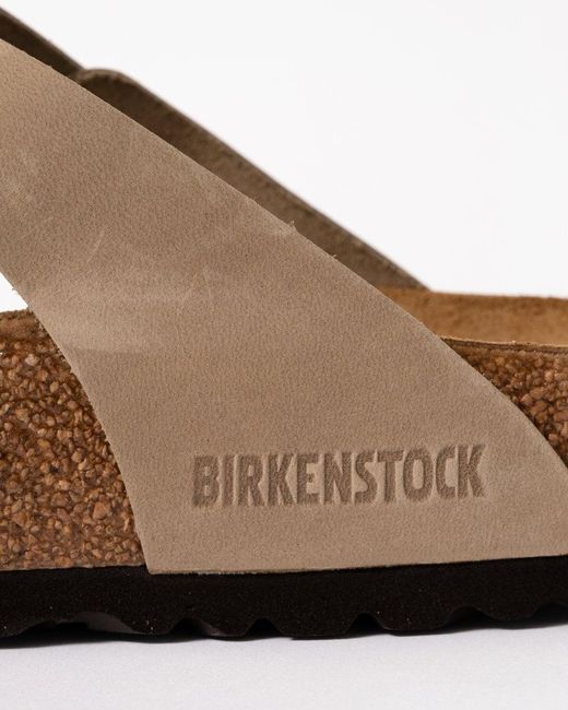 Birkenstock Gizeh Natural Oiled Leather Sandals in White | Lyst