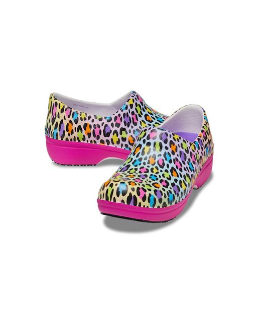 Crocs™ Lisa Frank Neria Pro Ii Clog in Black | Lyst