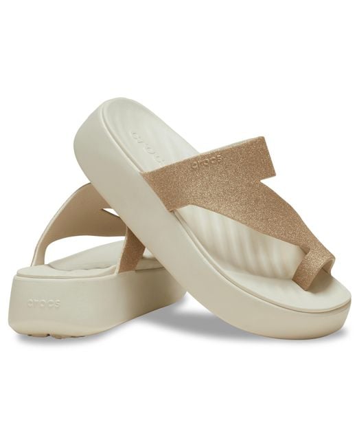 Crocs™ Getaway Platform Glitter Toe Loop in Metallic | Lyst