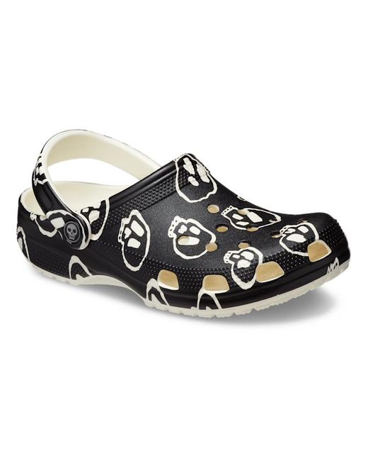 Crocs™ Classic Glow-In-The-Dark Skulls Clog in Black | Lyst
