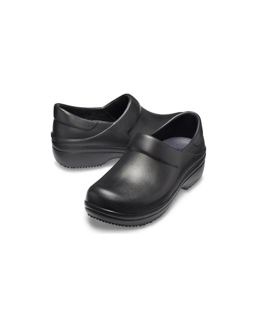 Crocs™ Women's Neria Pro Ii Slip Resistant Work Clog in Black | Lyst