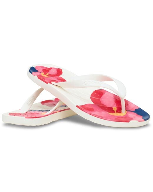 Crocs™ Painted Floral Flip in Black | Lyst
