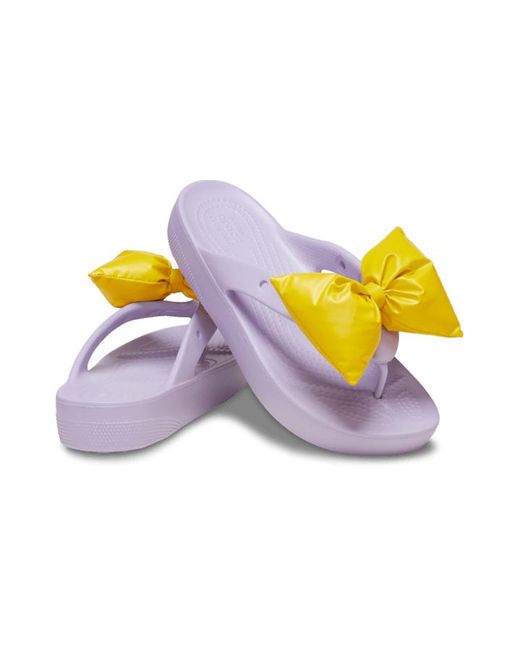 Crocs™ Classic Platform Bow Flip in Purple | Lyst