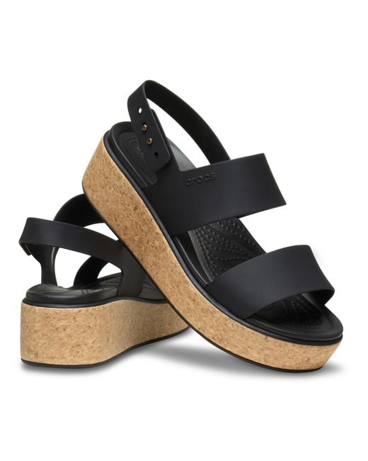 Crocs™ Brooklyn Cork Low Wedge in Black | Lyst