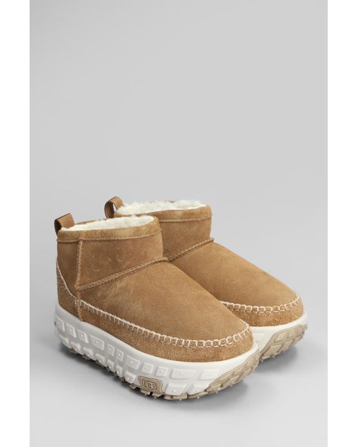 UGG Ultra Mini Venture D Low Heels Ankle Boots In Leather Color Suede ...