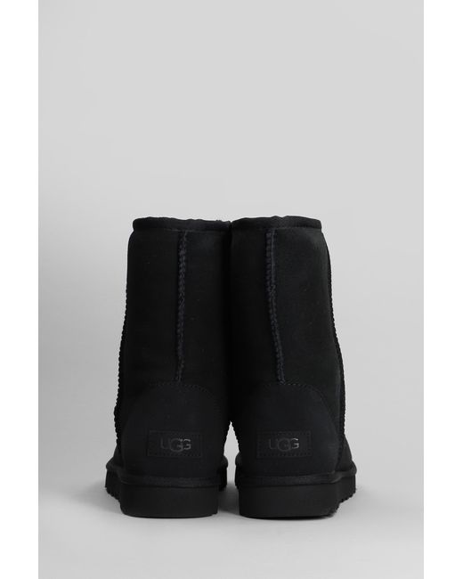 UGG Classic Short Ii Low Heels Ankle Boots In Black Suede | Lyst