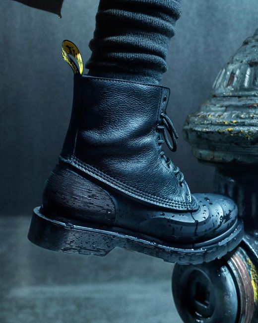 Dr. Martens Leather 1460 Fleece Lined Sub Boots in Black for Men | Lyst