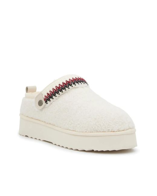 Matisse Snowy Platform Clog in White | Lyst