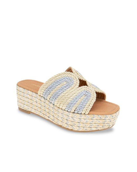 Andre Assous Serene Platform Sandal in Black | Lyst