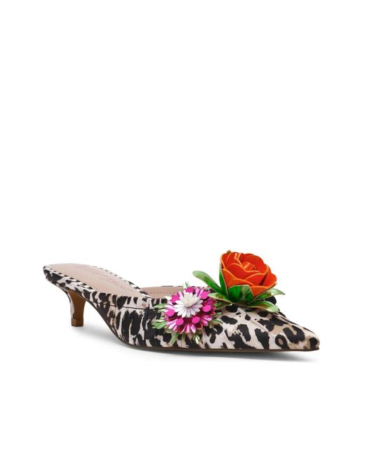 Betsey Johnson Abigayl Pump in Black | Lyst
