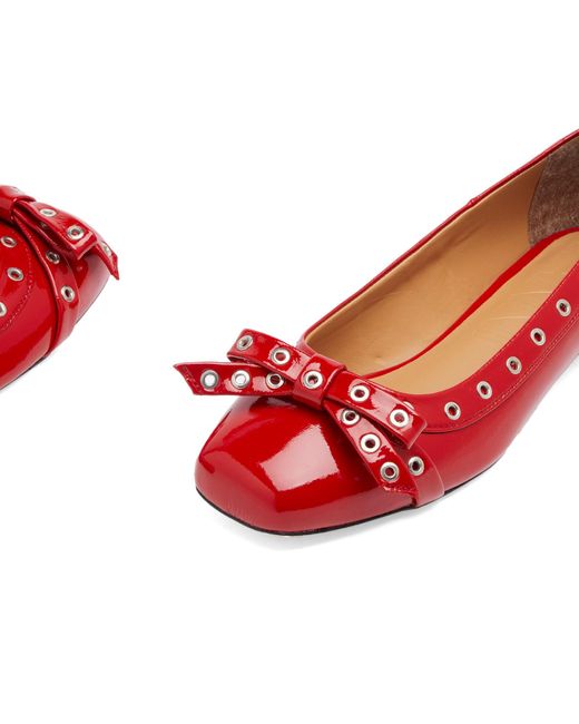 Ganni Eyelets Bow Ballerina Naplack in Red | Lyst