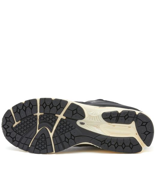 New Balance M2002rib Sneakers in Black | Lyst