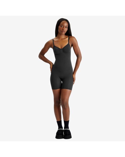 Skims Seamless Sculpt Bodysuit Mid-Thigh W/ Open Gusset in Black | Lyst
