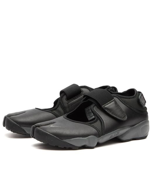 Nike Rift Reflective Sneakers in Black | Lyst