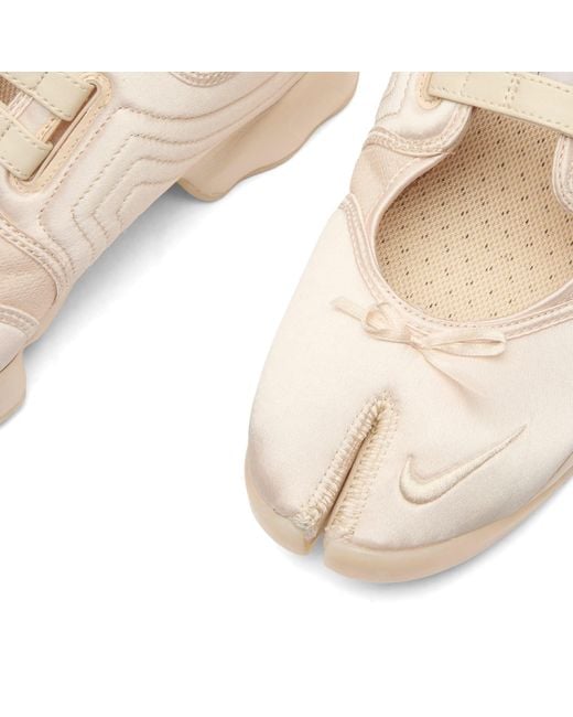 Nike Rift Buckle Sneakers in Natural | Lyst UK