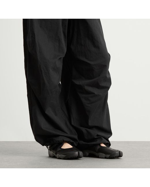 Nike Rift Reflective Sneakers in Black | Lyst