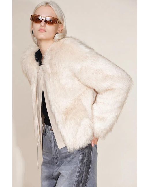 Fabrique Beryl Round Collar Short Coat in Natural | Lyst UK
