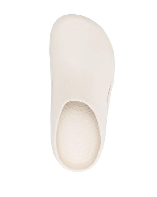 Crocs™ Logo-Embossed Round-Toe Slides in White | Lyst
