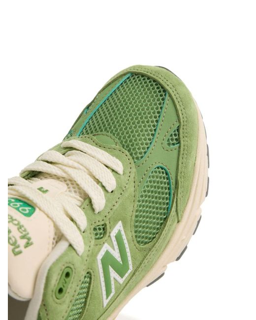 New Balance Logo Patch Panelled Sneakers in Green | Lyst