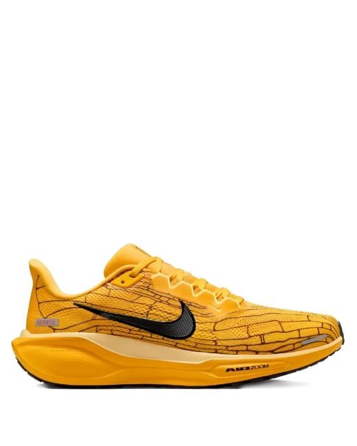 Nike Pegasus Premium Sneakers in Yellow for Men | Lyst UK