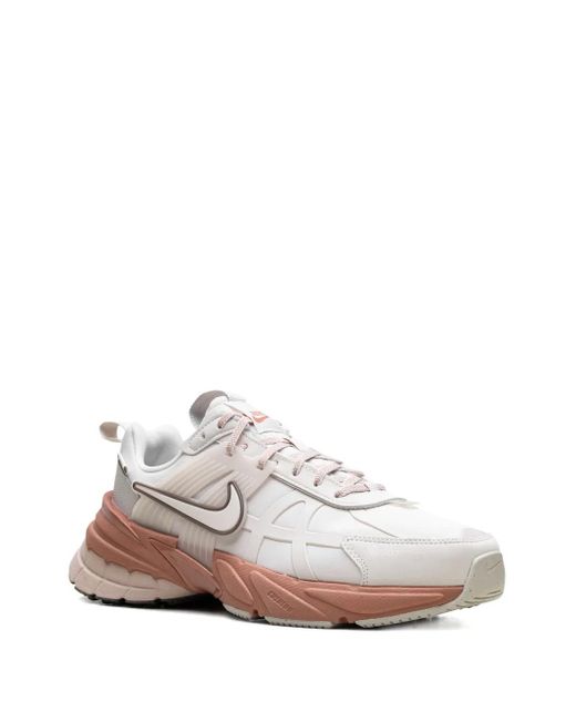 Nike V2K Run "Phantom Terra Blush" in Natural | Lyst