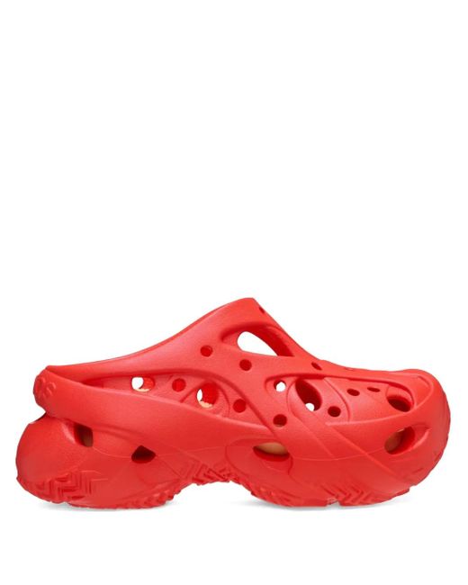 Crocs™ Caged "Starfish" Mules in Red | Lyst