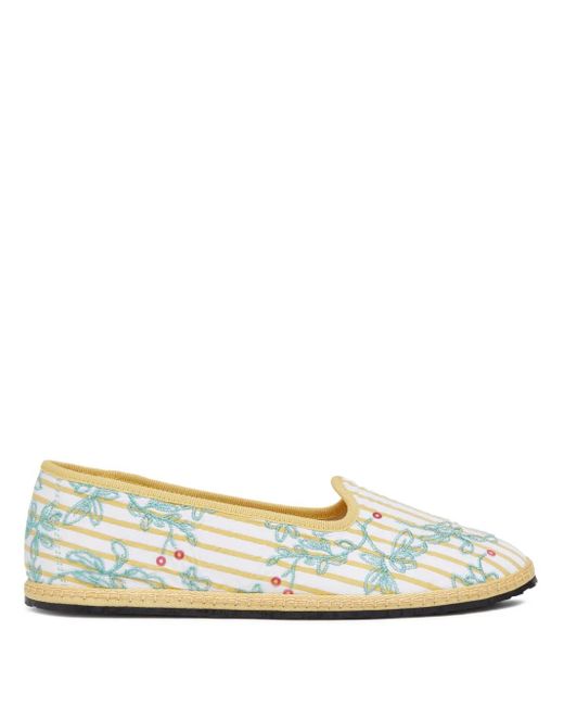 Markarian Floral-Embroidered Ballet Flats in White | Lyst