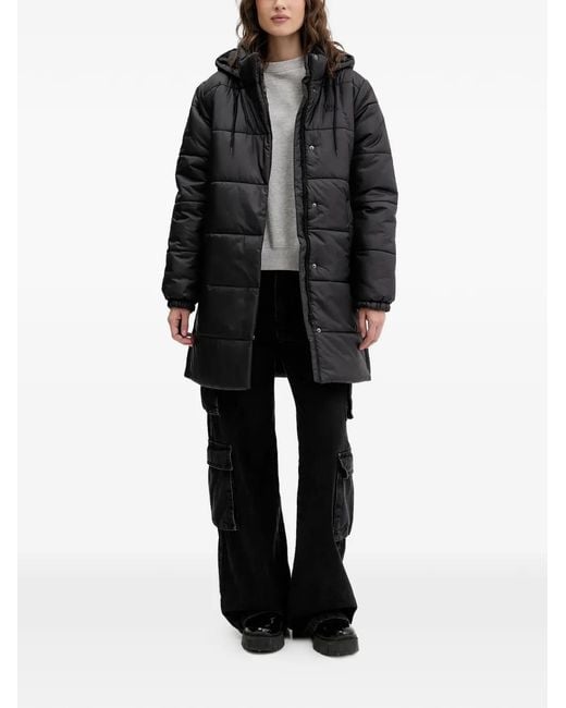 Vans Hooded Quilted Puffer Jacket in Black | Lyst UK