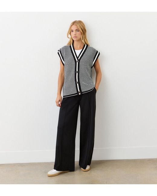 Finery London Maree Sleeveless Cardigan in Black | Lyst UK