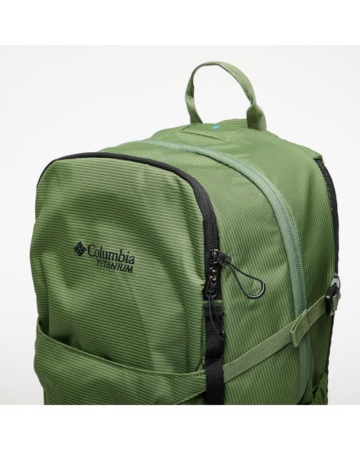 Columbia Triple Canyon Backpack in Green | Lyst