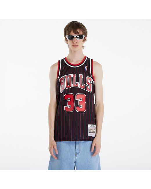 Mitchell & Ness Chicago Bulls 33 Scottie Pippen Swingman Jersey Black ...