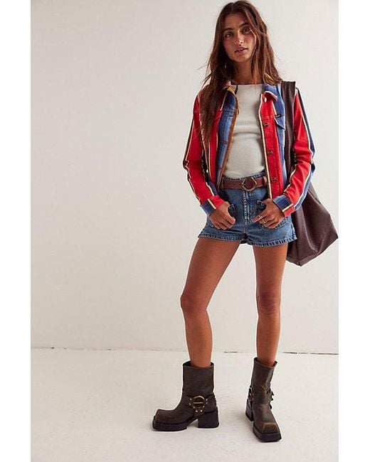 Wrangler X Lainey Wilson Rodeo Trucker Jacket in Red | Lyst