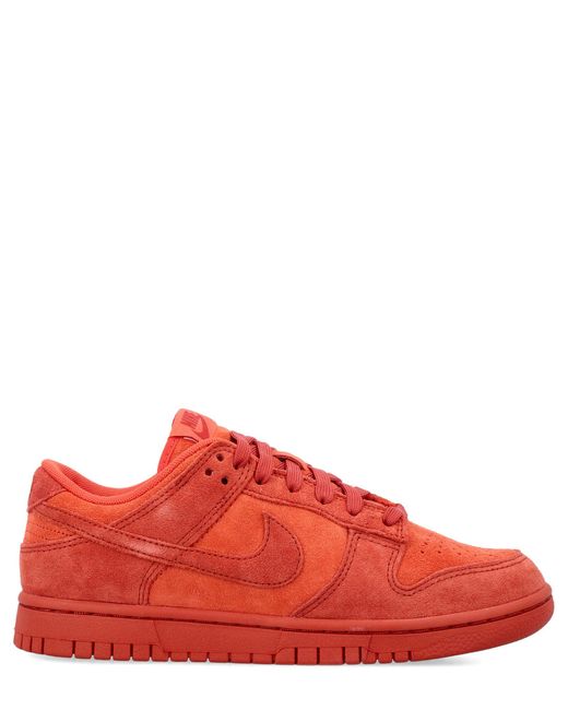 Nike Dunk Se Sneakers in Red | Lyst