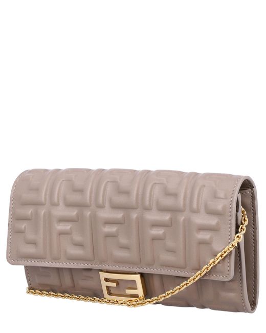 Fendi Chain Continent Clutch in Gray | Lyst