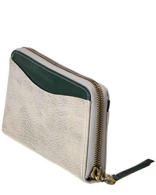 Hobo International Max Large Leather Zip Around Wallet in Natural | Lyst
