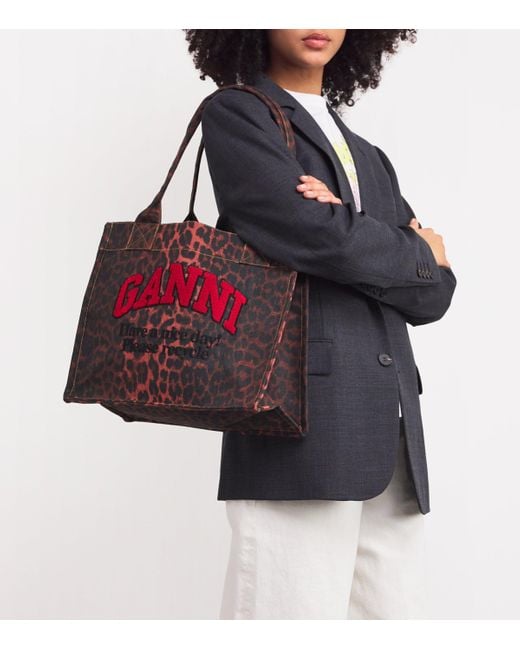 Ganni Large Leopard Easy Tote Bag in Red | Lyst UK