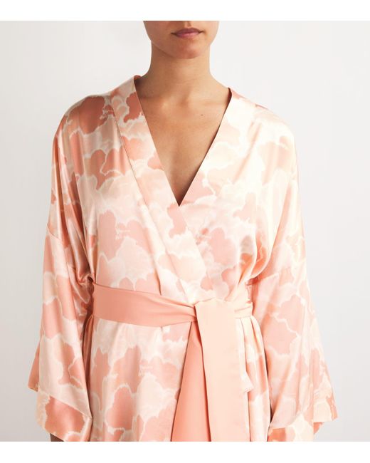 Olivia Von Halle Silk Mimi Icarus Cloud Robe in Pink | Lyst