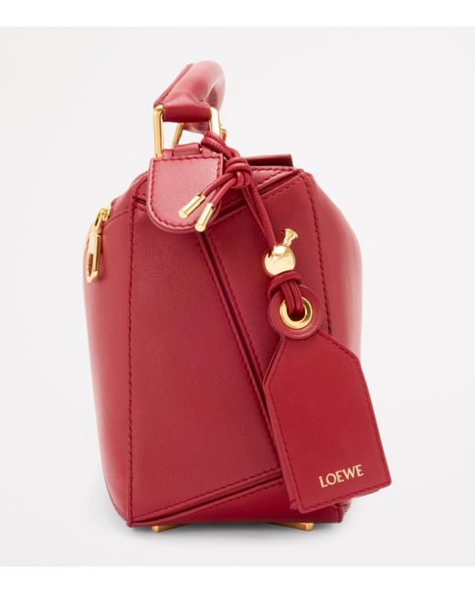 Loewe Small Leather Featherlight Puzzle Top-Handle Bag in Red | Lyst