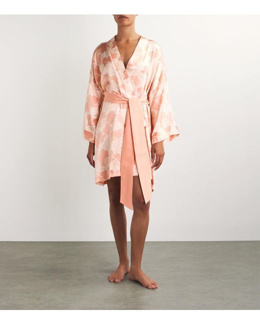 Olivia Von Halle Silk Mimi Icarus Cloud Robe in Pink | Lyst