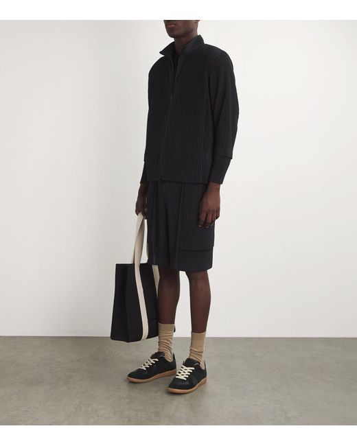 Homme Plissé Issey Miyake Pleated Cargo Zip-up Cardigan in Black for ...
